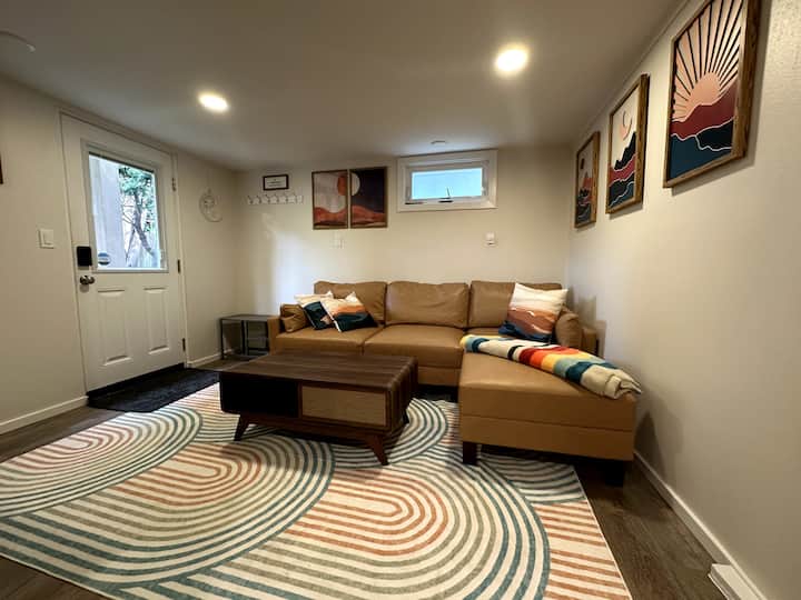 2br Retreat W/ Hot Tub | Near Osu & Park - Corvallis, OR