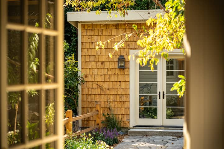 Sunny Designer Retreat With Gym & Game Room - Monte Río, CA