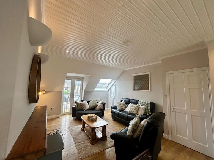 Luxury Oceanside Getaway - Lahinch