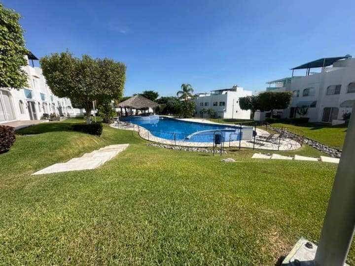 Casa London Teques - Tequesquitengo