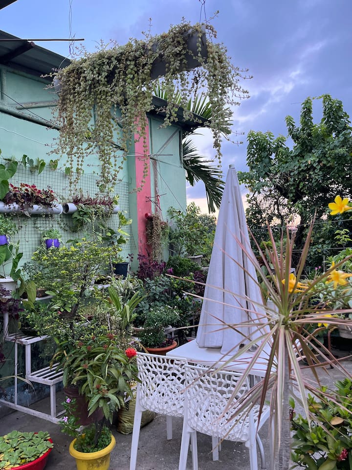 The Green Canopy/2bk/1ac/garden/parking/near Cafes - Siliguri