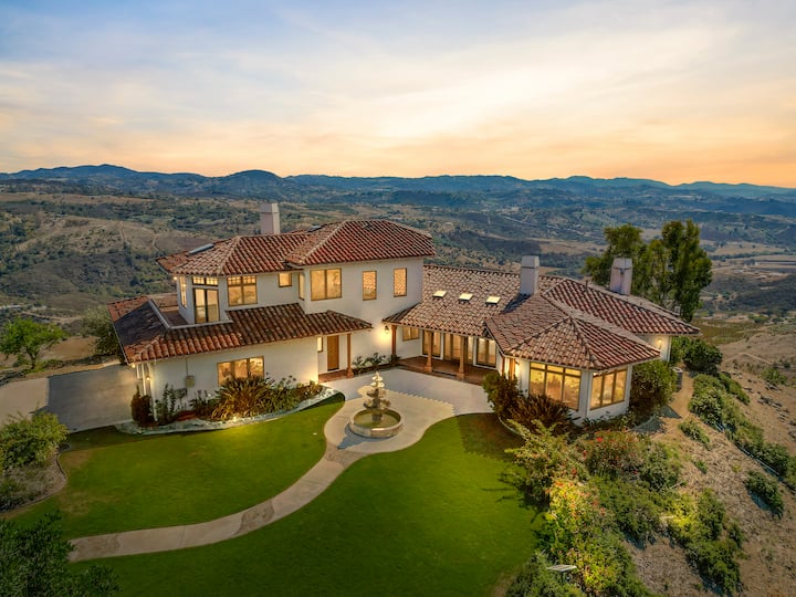 Cv Estancia Hills! 200-person Weddings, Ceremonies - Valley Center, CA