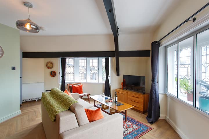 Beautiful Chester Apt, Stunning Outlook (Apt E) - Chester