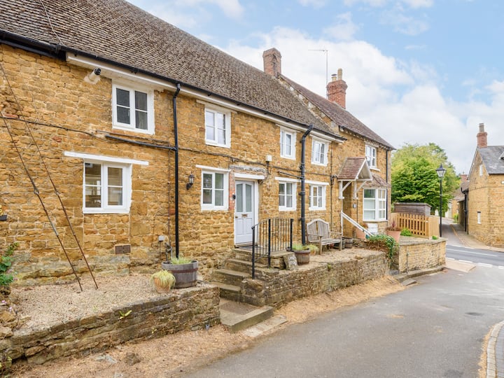 Charming 16th Century Cottage | Cotswolds Retreat - Banbury