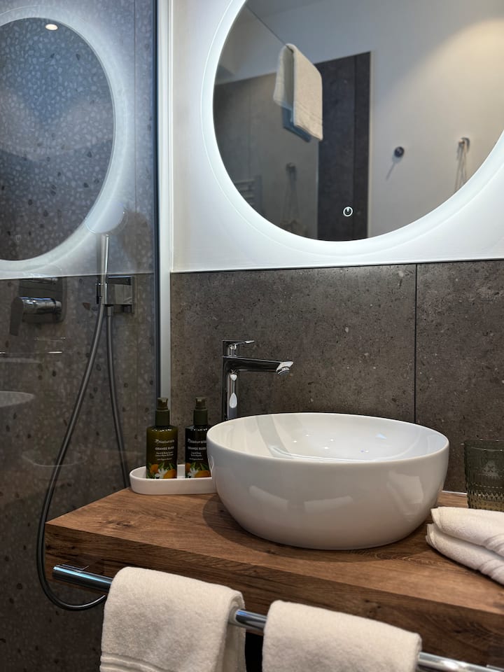 Camera Studio Nella Nuova Villa - Adults Only - Locarno