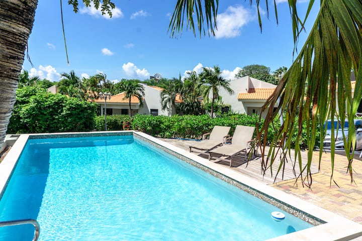 Tropische 4p Bungalow Jan Thiel - Curaçao