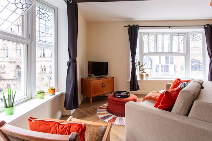 Stylish City Flat With Incredible Views! - Chester, UK
