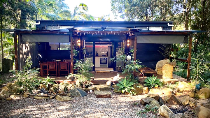 “The White Rabbit”
Byron Bay Tiny House Retreat - Bangalow