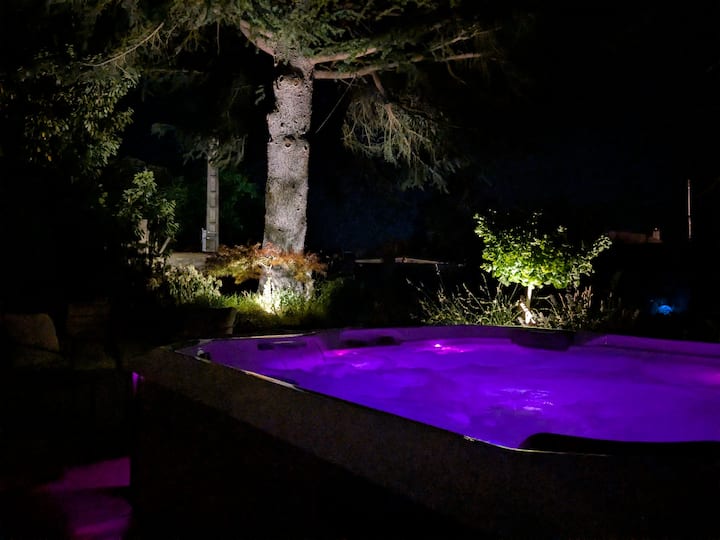 Longère * Jacuzzi * Terrasse * Jardin * Parking - Orléans