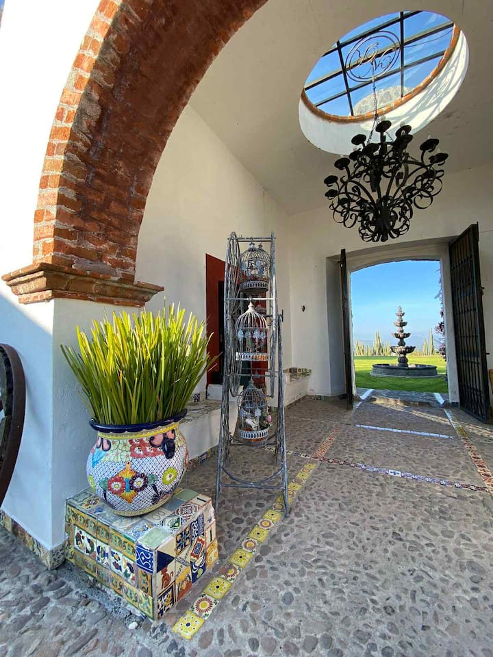 Hotel Completo - Querétaro de Arteaga