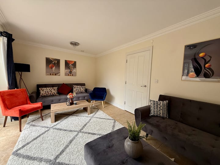 Spacious 5bed, Cheltenham Town Centre, Inc Parking - Cheltenham
