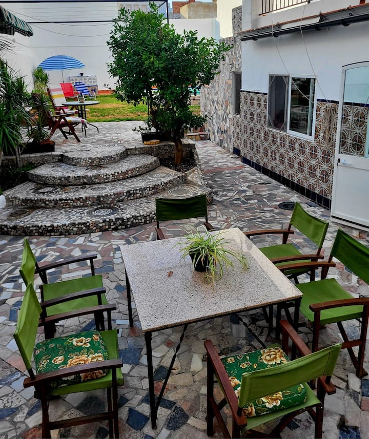 House With Big Private Garden. 20 Min To Córdoba - La Carlota