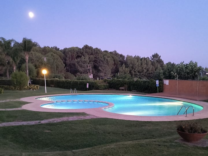 Playa De Montalvo Con Piscina - Portonovo