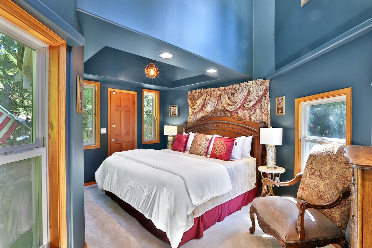 Wiseman Castle- Beautiful Waterfalls! - Houses for Rent in Sedro ...