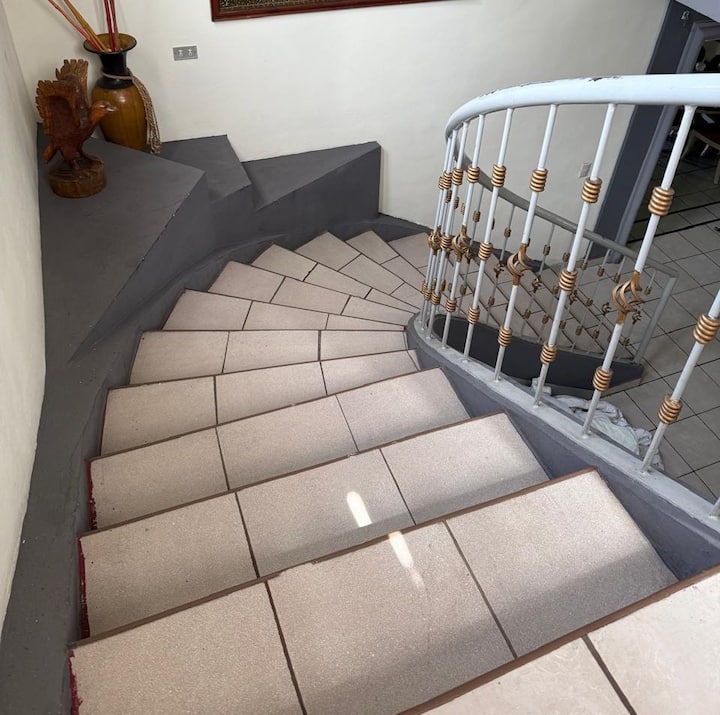 Casa Cerca De Planes Renderos Y Centro Histórico. - San Salvador (El Salvador)