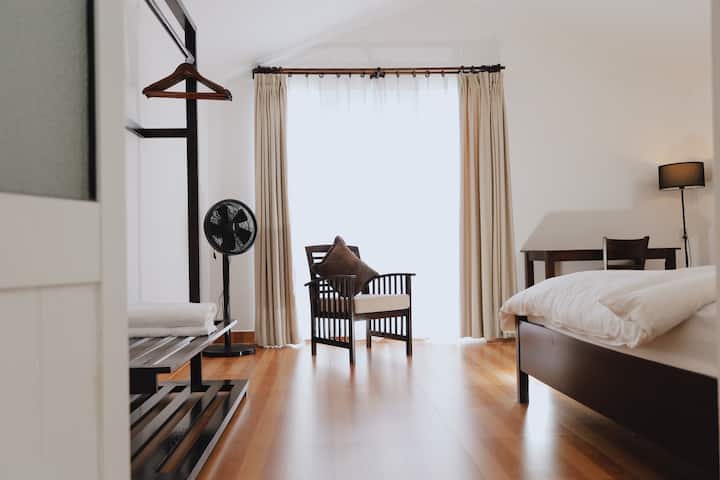 Lovely 4-bedroom Townhouse - Đà Lạt