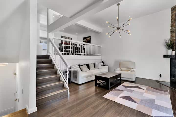 Woodland Hills 2 Rooms 4 Guests - Los Angeles, CA