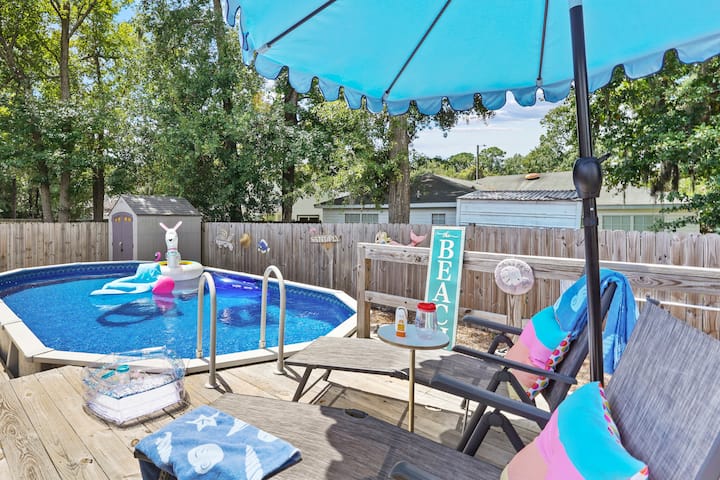 Pool | Sunroom| Game Room | Near Dt & Tybee - Savannah, GA