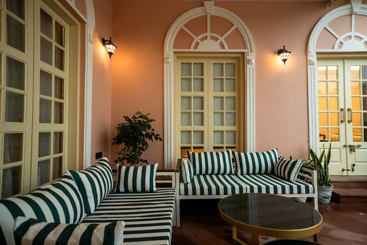 La Villa Grande (Dolce Vita) - Pushkar