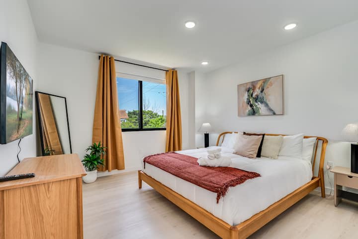 Cozy 1br Apt With Pool, Gym And Free Parking - Hollywood, FL