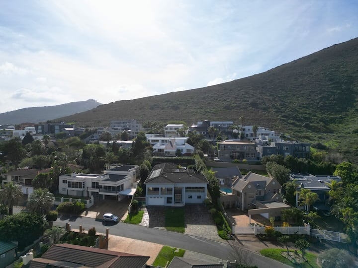 The Grand Palace - Western Cape