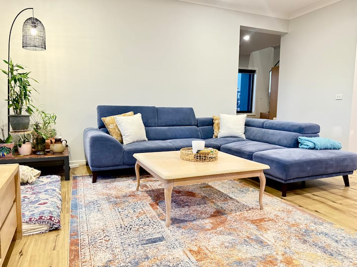 Master Bedroom In Point Cook - Point Cook