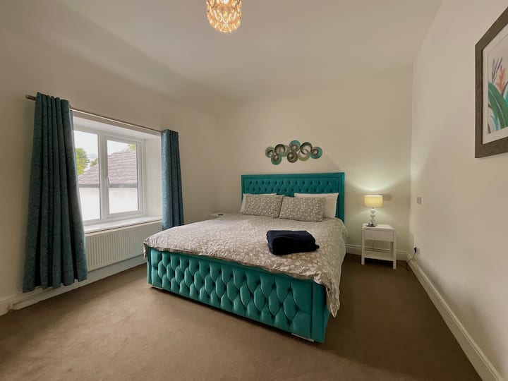 3 Bedroom Apartment In Omagh - Omagh