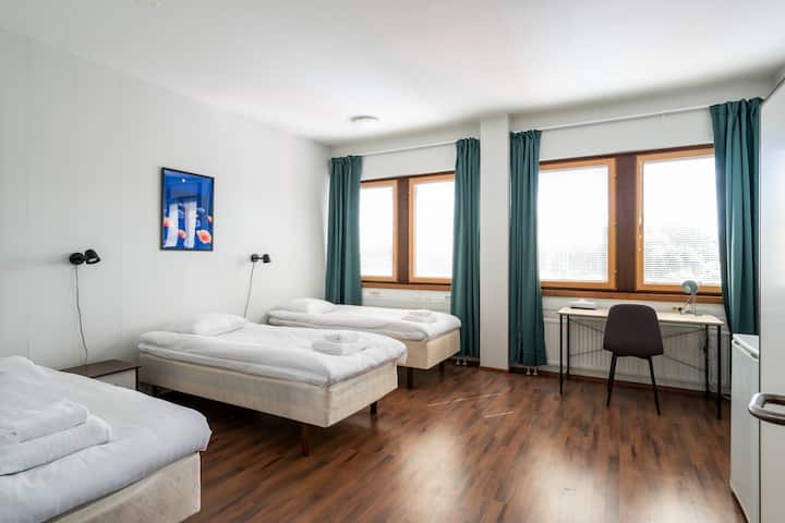 Homelike Hostel Triple Room With Shared Bathroom - Karkkila