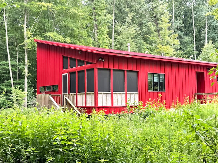 New Listing! Modern Design In Nature | Luxe Escape - Fennville, MI