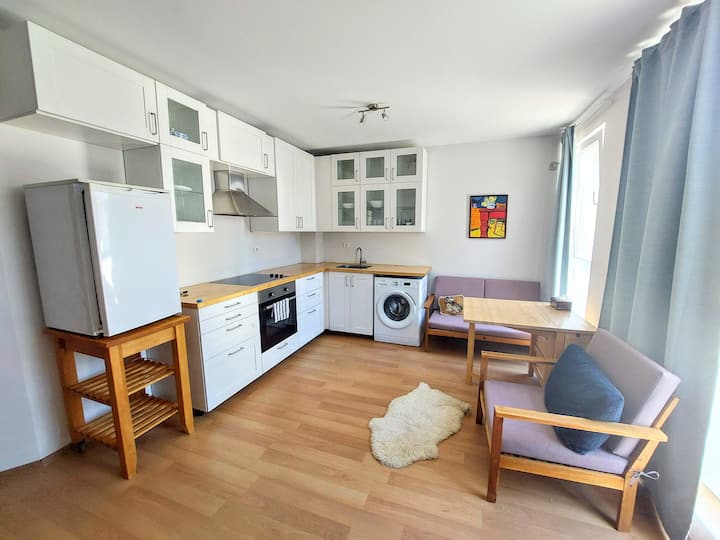 Cozy Studio In Central Kavarna - Topola