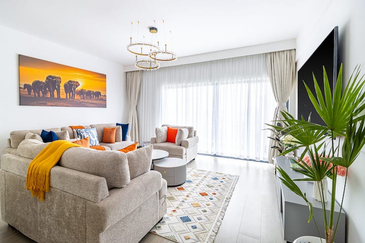 Cosy Kilimani Apt|gympool/parking/sauna/netflix - Nairobi