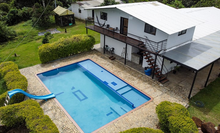 Finca 25 Personas Wifi Piscina Bbq Pure San Carlos - San Carlos, Antioquia, Colombia