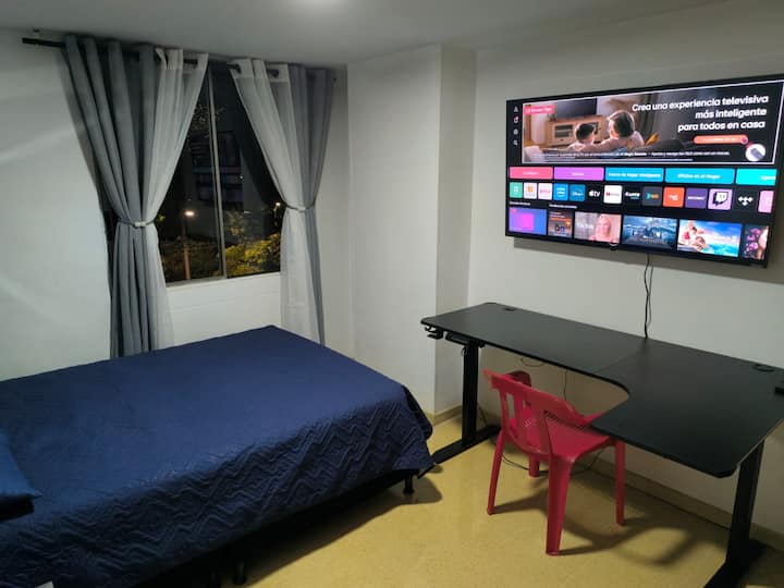 Apto 1 Hab/ubicación Top/desk/piscina - Medellin, Antioquia, Colombia