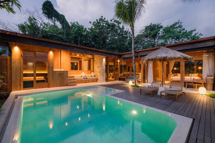 Stunning Architecturally Designed Villa In Uluwatu - Australia