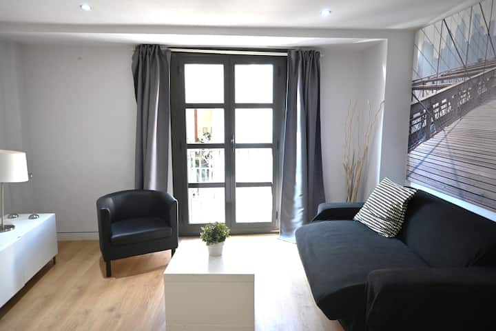 Homenfun Barcelona Ciutat Vella Vii - Badalona