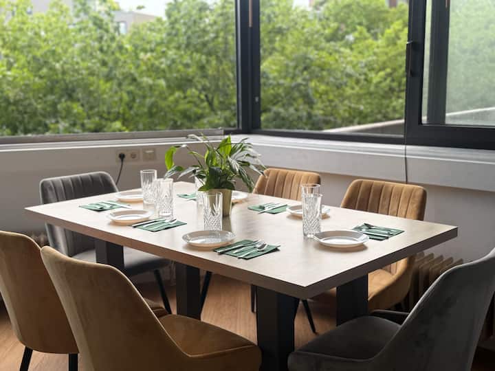 City Center Comfort Stay , 1 Min Train Station - Brühl