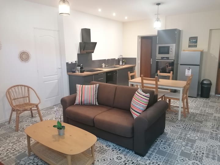 Maison Avec Terrasse Ensoleillée - La Rochefoucauld