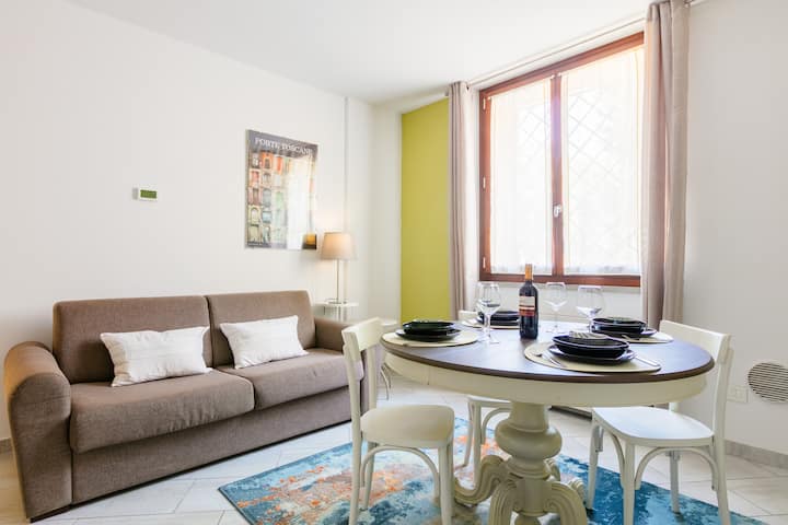 Stylish Apartment In Florence's Oltrarno - Firenze
