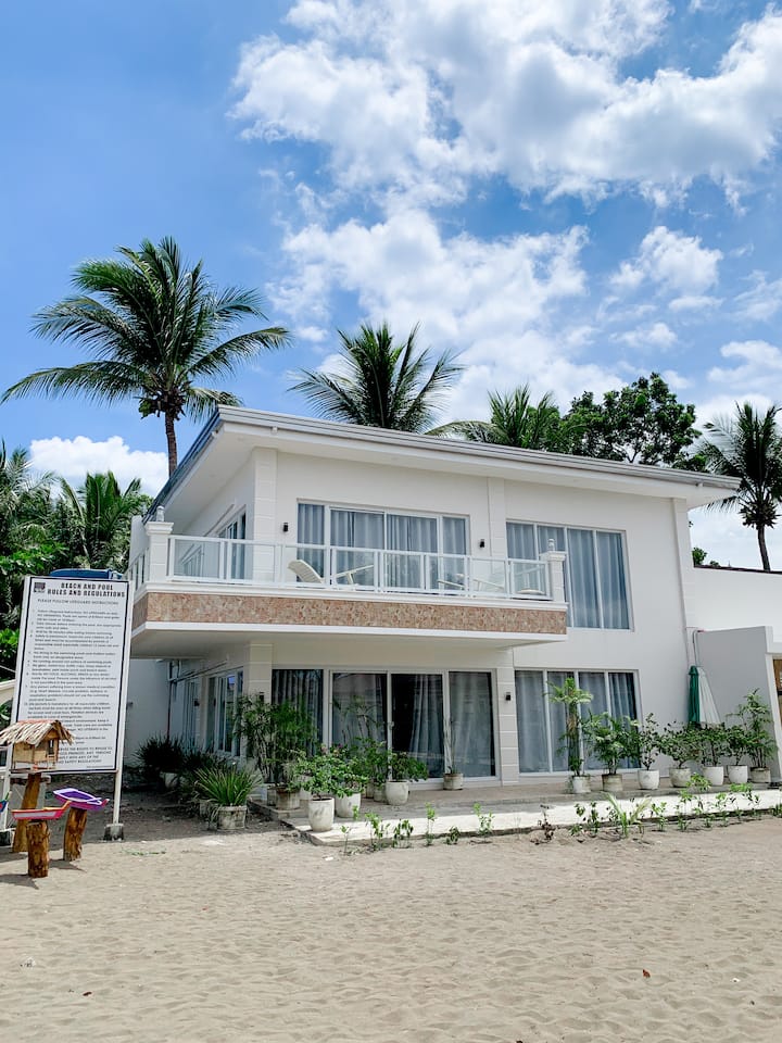 Beachfront Bliss @ Mccovey Manor W/ Resort Access - Candelaria