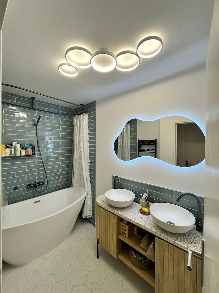 Spacious Family Apartment - Villefranche-sur-Mer