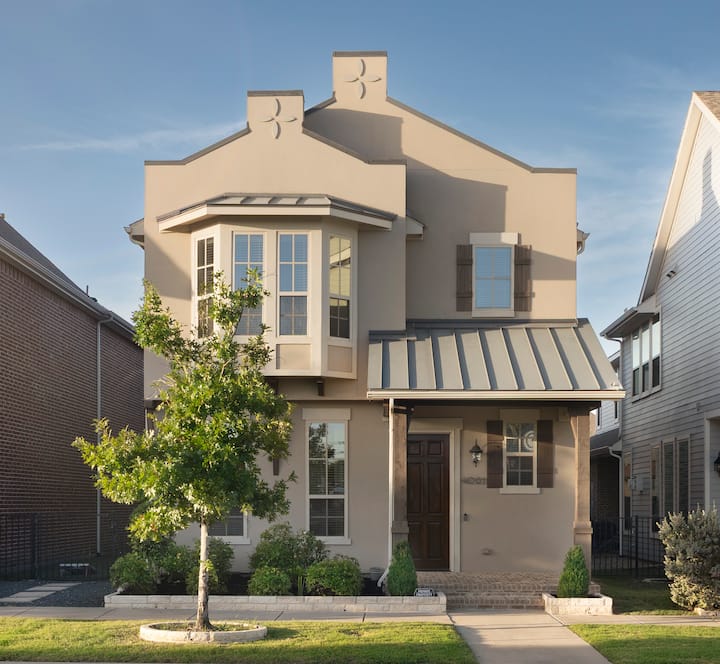 Retraite Luxe à Frisco Avec Putting Green Et Ev - Frisco, TX