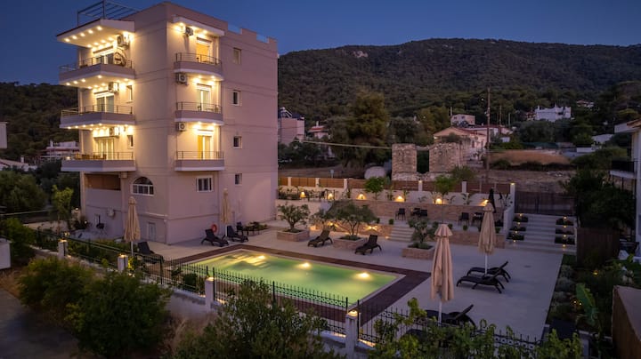 Serenity Boutique Apartments - Schinos - Саламин