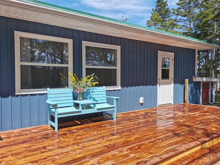 Cabin 5 - Lunenburg
