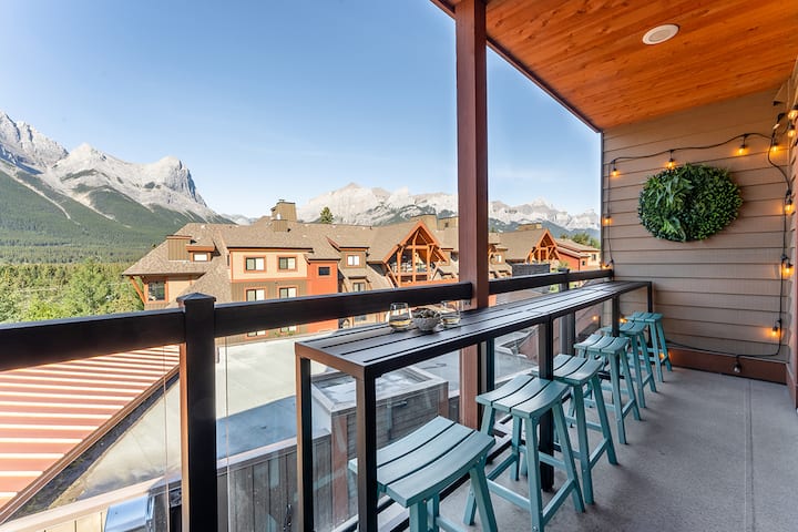 Cloudline Canmore: 2br Condo W/pool & Hot Tub - 캔모어