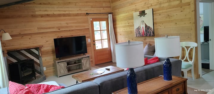 Modern Meets Rustic Near Fairhope + Beaches + Owa - Alligator Alley, Summerdale