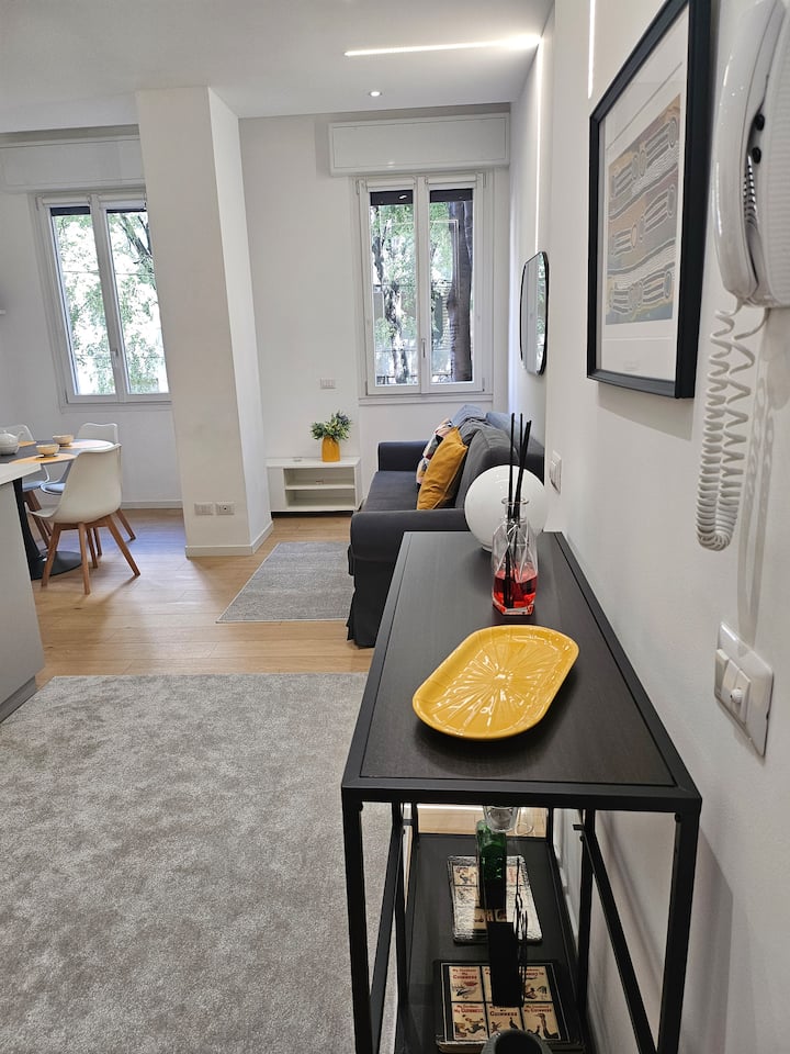Moderno Apt In Sempione/citylife [Tram/metro] - Milan