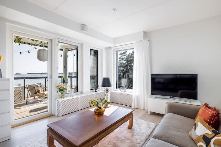 Sea View 1 Br, Open Kitchen, Sauna, Parking - Helsinki