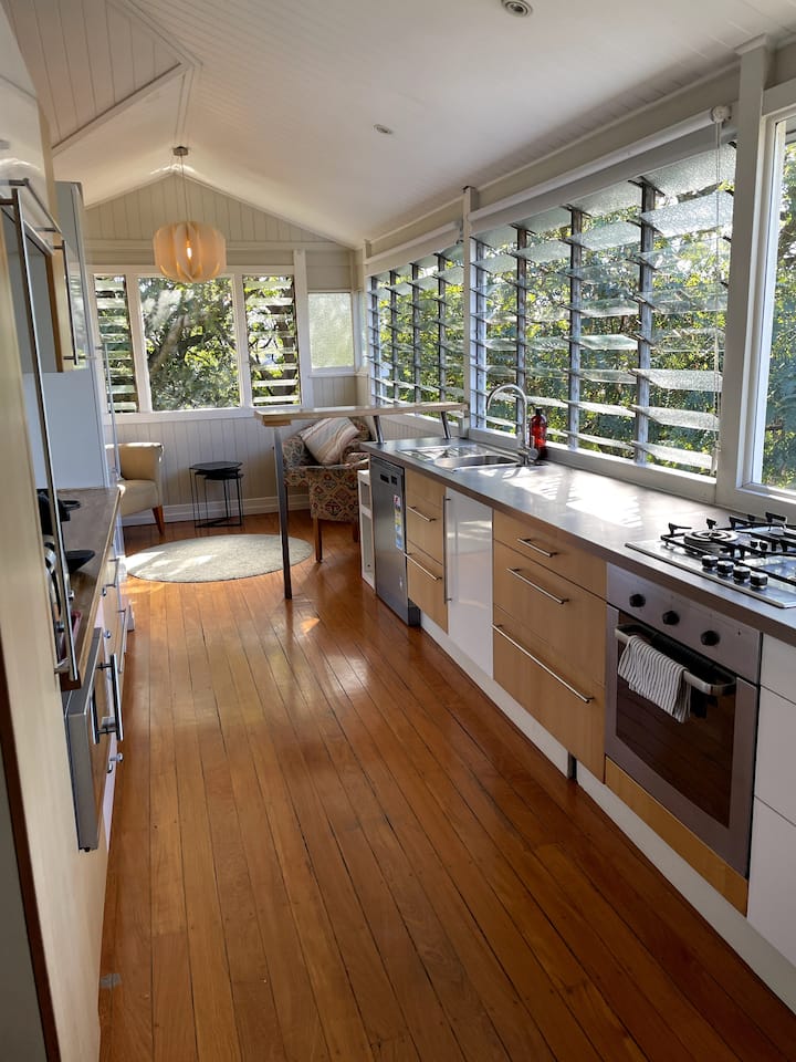 Lone Pine Lodge - Great For Family, Groups - Brisbane