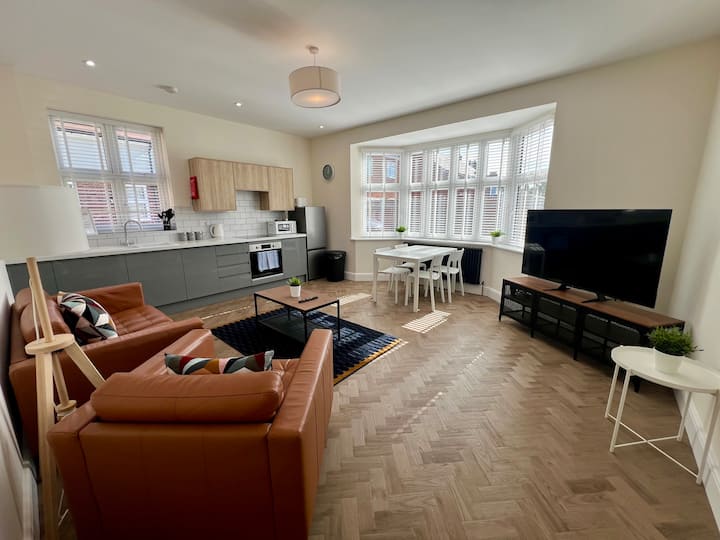 4 The Royal Apartments- Garden- Parking-fast Wifi - Harwich