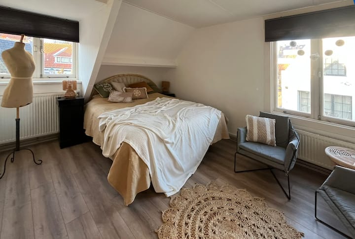 Little White House, Top Floor - Zandvoort